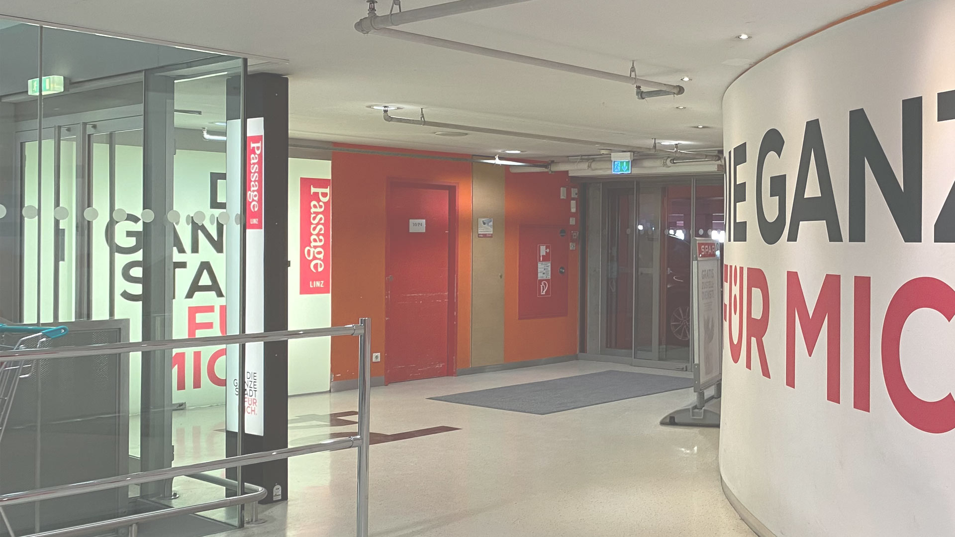 PARKEN - Passage Linz